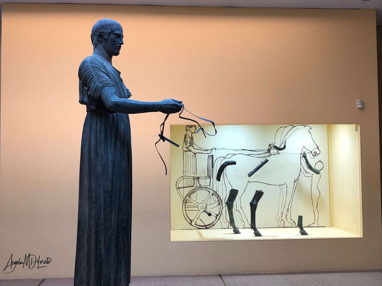 Finding the Oracle in Delphi - Fitting in Adventure